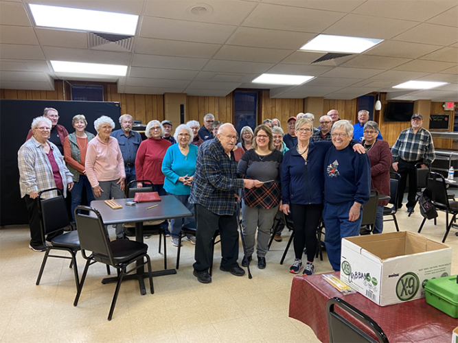 Monday night cribbage league donates $100 to senior center | News ...